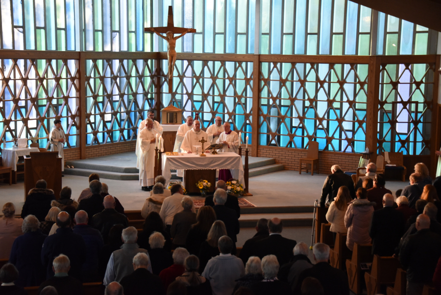 Hundreds gather with Bishop Robert Deeley to celebrate the final Mass ...