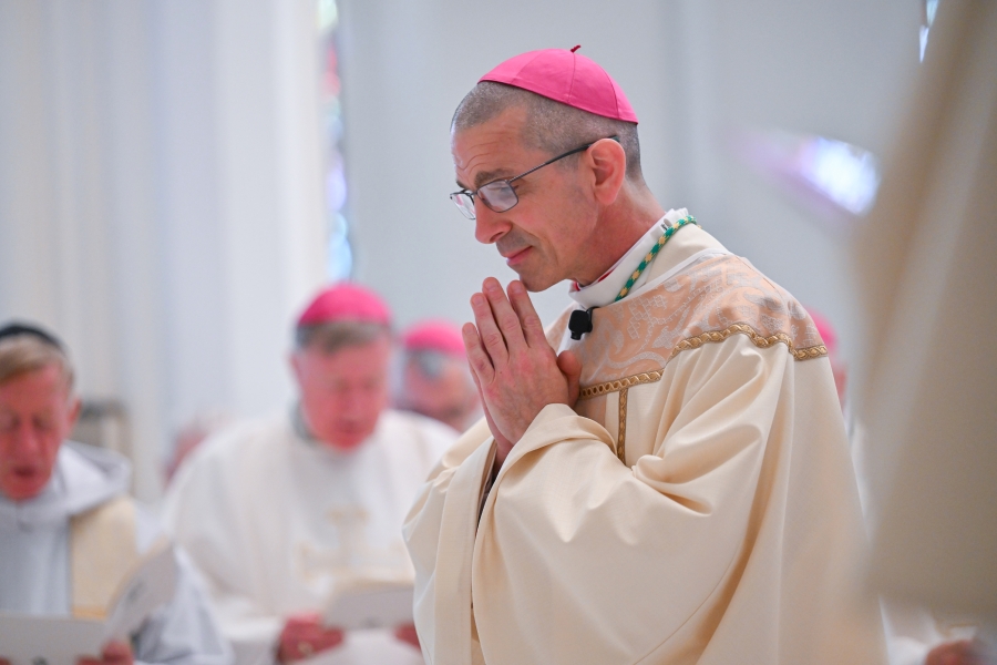 Bishop James Thomas Ruggieri is Ordained and Installed as the 13th ... Bishop James Thomas Ruggieri is Ordained and Installed as the 13th ...